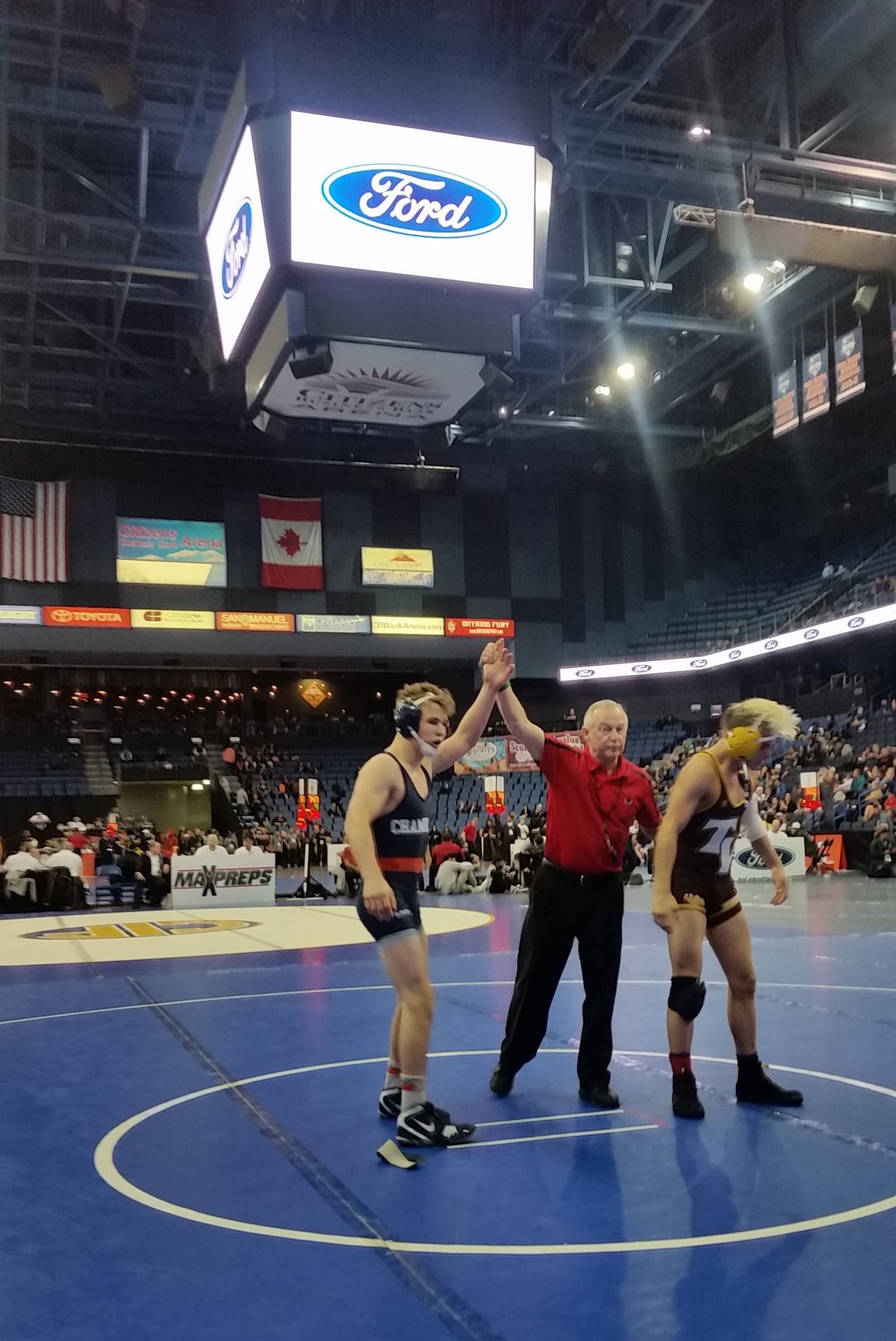 Eagle Wrestlers Move on to Next Round of CIF Masters Meet | CHAMINADE NEWS